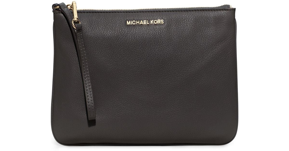 Lyst - Michael Kors Bedford Extra-large Leather Wristlet in Black