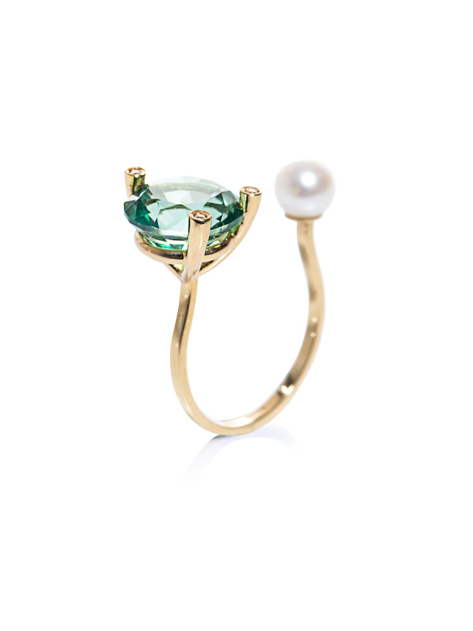 Delfina Delettrez Diamonds Topaz Pearl and Gold Ring in White (pearl ...