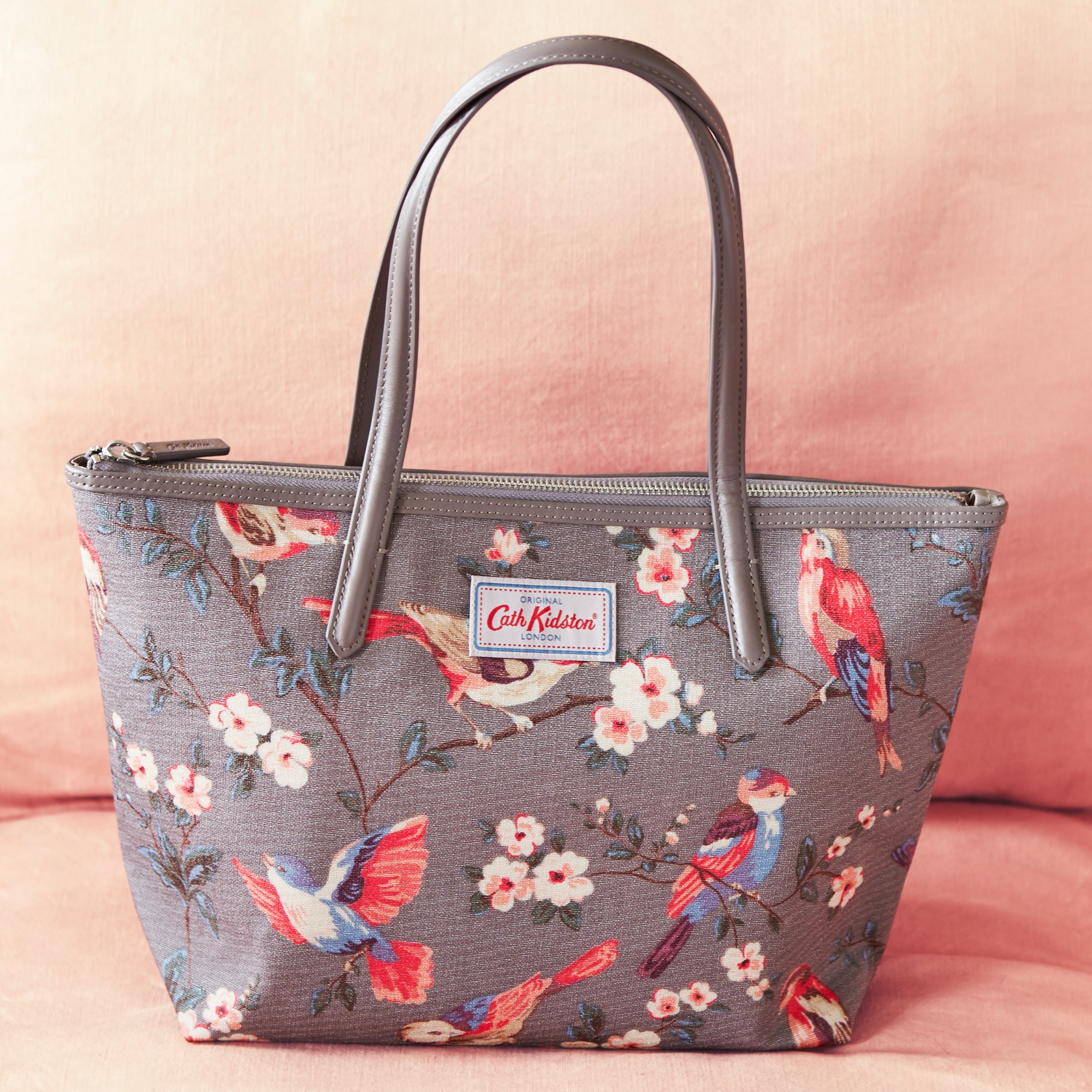 Cath Kidston British Birds Tote Bag in Gray - Lyst