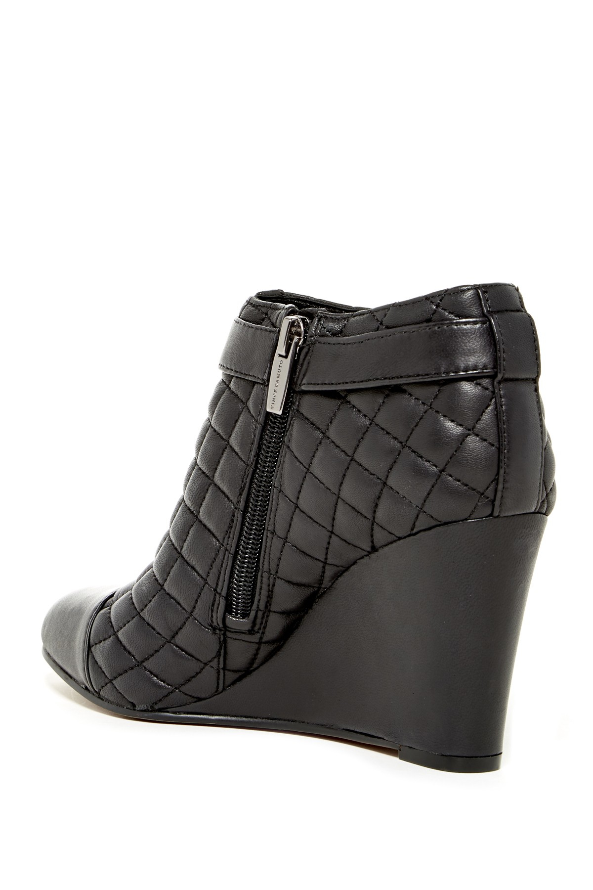 Vince Camuto Loore Quilted Wedge Boots in Black - Lyst