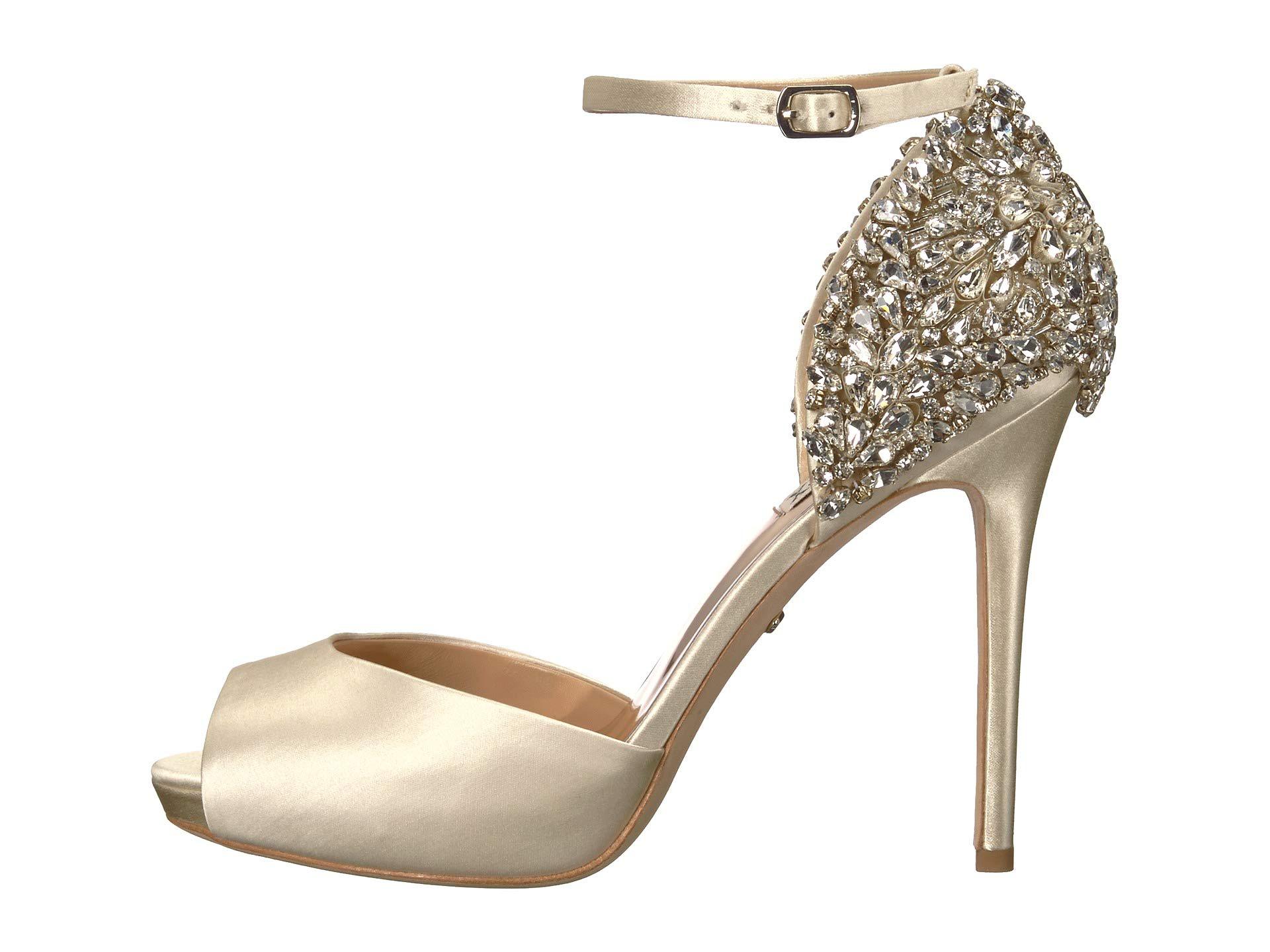 Badgley Mischka Vanity (ivory Satin) High Heels - Lyst